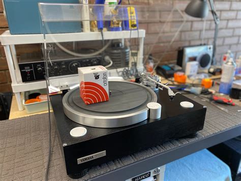 Stunning Yamaha Gt 2000l Turntable Service Liquid Audio