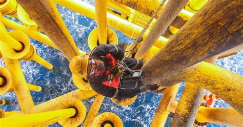 Цените на нафтата паднаа седма недела по ред Кајгана