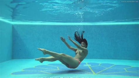 Sazan Cheharda On And Underwater Naked Swimming Eporner