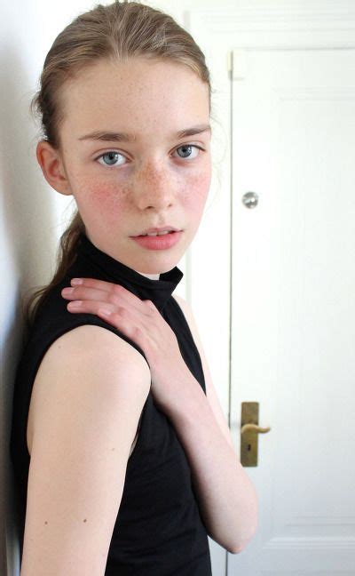 Pin By Jackversus On Ida Raun Beautiful Girl Face Beauty Girl Teen