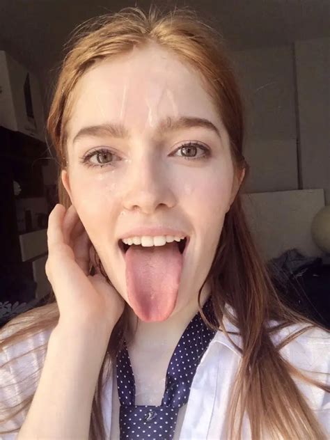 Gleefully Showing Off An Awesome Forehead Load Scrolller