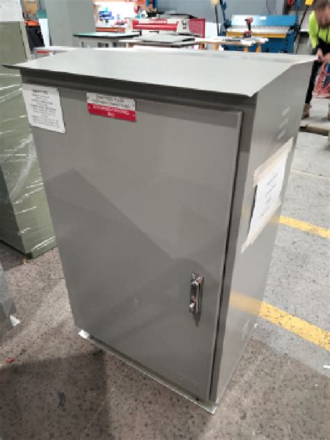 CUSTOM DESIGNED AND BUILT SWITCHBOARDS DNN