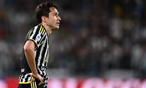 Chiesa Via Dalla Juve Cinque Squadre Vogliono Lesterno I Dettagli