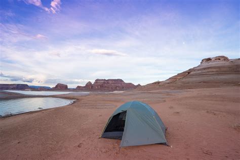 How To Plan An Overnight Kayak Trip To Lake Powell S Labyrinth Canyon