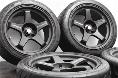 Rays（レイズ）製 Nismo Lm Gt Mag 18インチ タイヤホイール の買取価格│ タイヤ買取ナンバーワン