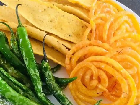 Food Walking Tour Of Delhi Travel Buddies