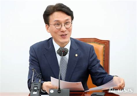 野김민석 천원 아침밥 전국 대학으로 확대해야