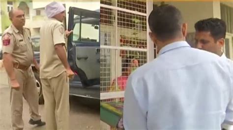 Rajasthan Police Threatens News18 Bureau Chief Over Alwar Temple