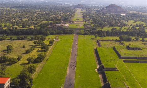 La Calzada De Los Muertos Testigo De La Grandeza De Teotihuacán