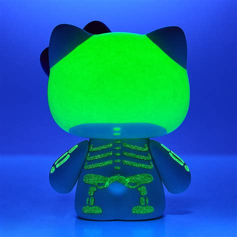 Hello Kitty® Halloween Costumes Collectible Vinyl Mini Figures Limit