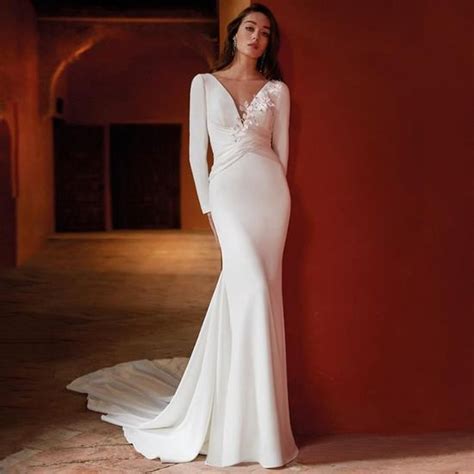 Robe De Marie Lgante En Satin Manches Femme Charmant Col En V Simple Patient Sirne Quelle Que