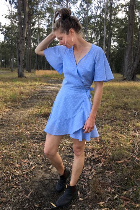 Butterick Misses Wrap Dresses 6554 Pattern Review By Laurenvdmast