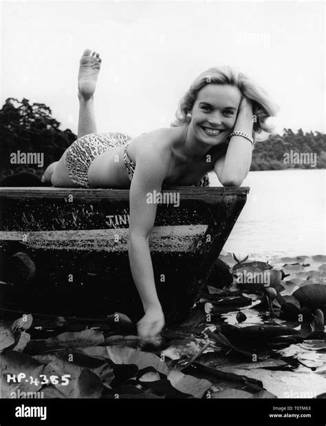 Shirley Eaton Goldfinger