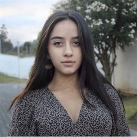 Claudia Sempertegui Universidad San Francisco De Quito Quito