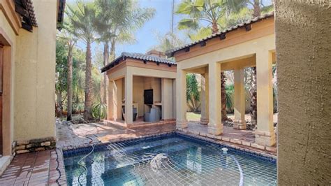 3 Bedroom House For Sale For Sale In Silver Lakes Golf Estat