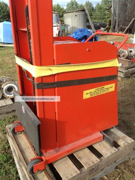 Presto Stacker Electric Fork Truck Condition