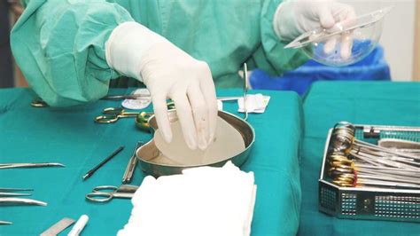 Breast Implant Removal What To Expect Pros Cons Cost Implants