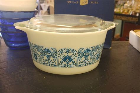 Vintage Pyrex Horizon Pattern Lidded Casserole Dish 473 1 Quart