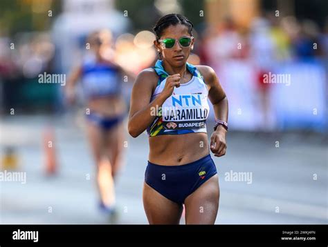 karla jaramillo participating in the 35 kilometres race walk at the world athletics