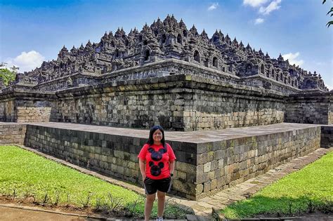 Guide To Visiting Borobudur Temple Largest Buddhist Temple In Indonesia