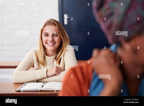 Its Important To Prepare Your Own Notes Before Every Class Portrait Of A University Student