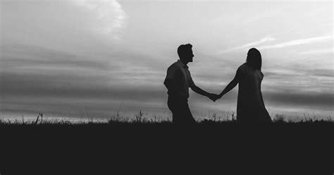 12 Signs Of Codependency Overly Reliant On Your Partner