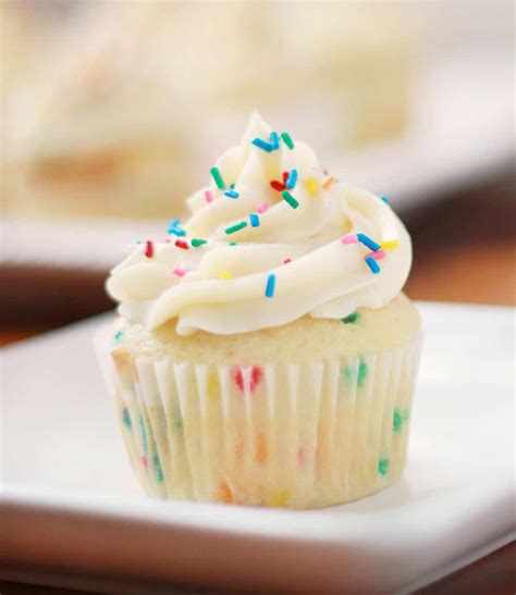 Funfetti Cake Recipe From Scratch Video Tutorial Sugar Geek Show