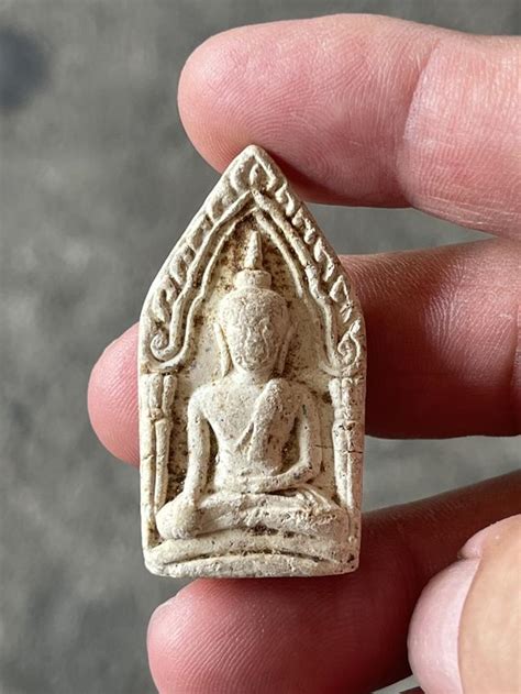 พระขุนแผนหลังยันต์สุนะโมโล หลวงพ่อแช่ม วัดดอนยายหอม นครปฐม ปี2527 Ennxo