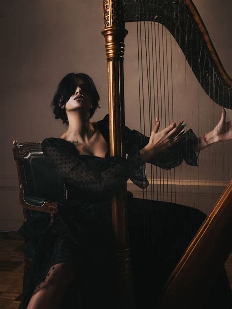 Венсдей фотосессия в стиле Венсдей нетфликс семейка Адамс