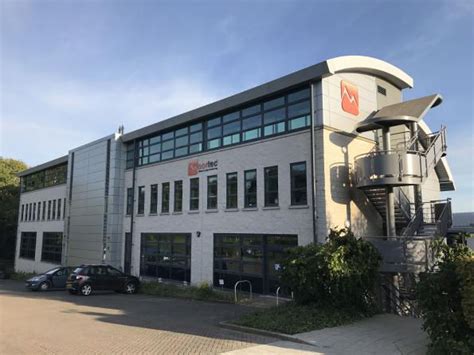 Moortec Global In Chip Monitoring Sythra Technologies