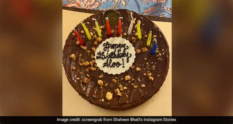 Watch Alia Bhatts Birthday Celebration Was Full Of Foodie Fun And 5