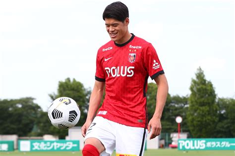 浦和レッズ 酒井宏樹 2022 Gemカード 限定28枚希少品