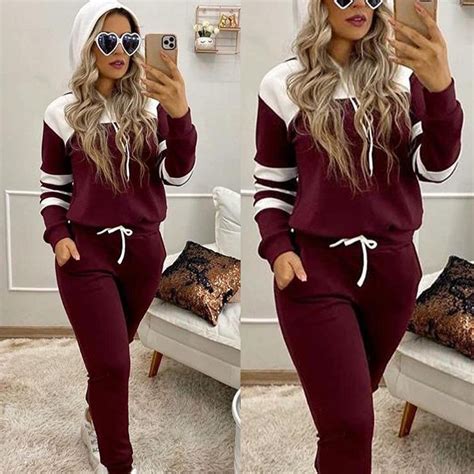 Conjunto Moletom Agasalho Feminino Malha Crepe Capuz Listras