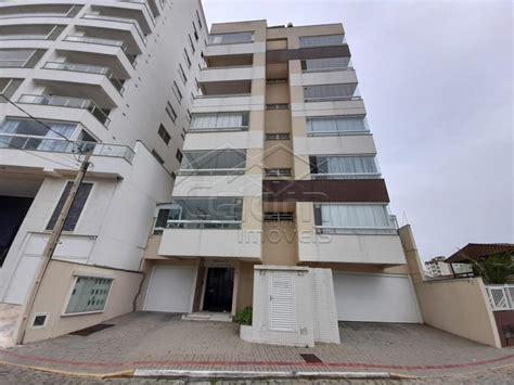 APARTAMENTO 03 DORMITÓRIOS GRAVATÁ NAVEGANTES SC