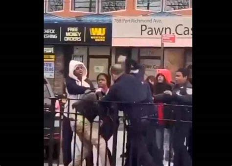 En Eeuu Policía Es Captado Golpeando A Una Menor De 12 Años Video