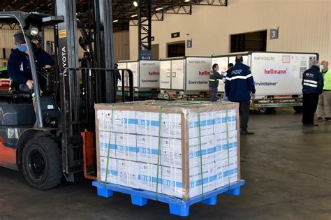 Salud Distribuyó La Semana Pasada 744240 Vacunas De Moderna