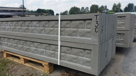 Podmurówka betonowa cegiełka 241cm x 25 cm Elementy betonowe Panele