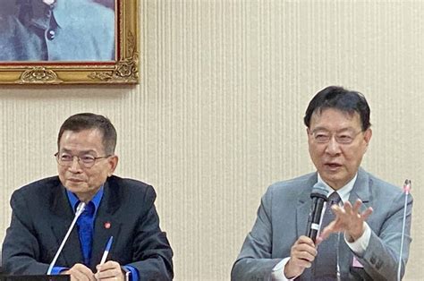 總統也可以不選了？趙少康宣布下台階：若「內閣制」修憲成功，自己不見得要選2024！ 放言fount Media Line Today