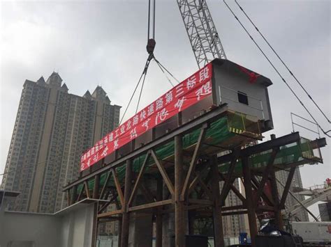 濟南工業北路施工進入鋼箱梁吊裝階段 每日頭條