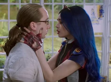 One Kiss Descendants Wiki Fandom