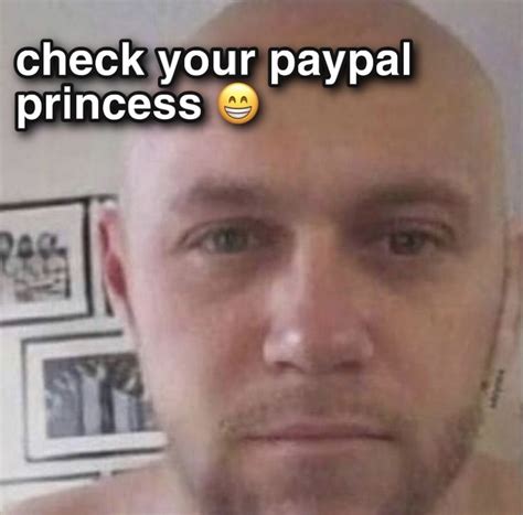 𝐰𝐚𝐥𝐤𝐢𝐧𝐠𝐢𝐧𝐭𝐡𝐞𝐰𝐢𝐧𝐝 ꒱ ↷🖇 Reactions Meme Reaction Pictures One