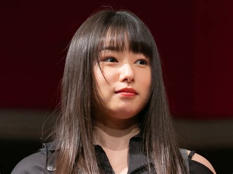 【芸能】女優・桜井日奈子、水着姿を初公開ジムで鍛えた 美尻”も大胆披露！ なんやこれ速報