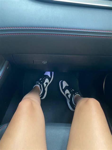 My Legs 🖤💋 R Legssfw