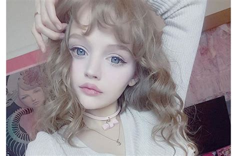 Nannette Hammond ın tek amacı Barbie gibi görünmek