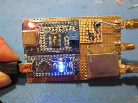 Un analyseur de réseau très simple à base dAD9850 et Arduino Nano