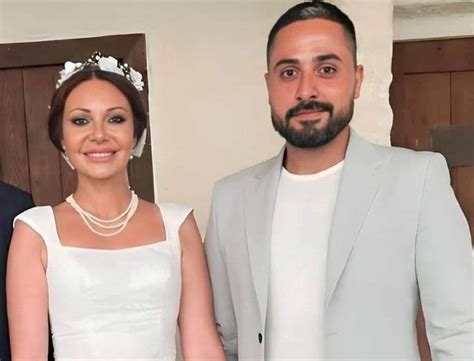 اليكم حقيقة انفصال نادين تحسين بيك عن زوجها الممثل إياد عيسى Jadeedoha