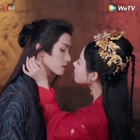Posted By Wetvkorea 복사꽃이 다 떨어지니 이별의 슬픔을 해소할 수 없다하늘이 무너지지 않으면 정을 끊지