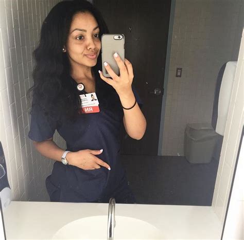 Pin By Kelshundra Frye On Future Rn Medical Scrubs Fashion Nurse