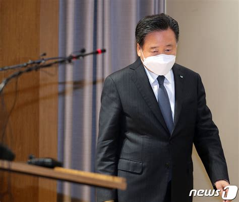뉴스1 Pick 고개 숙인 허영인 Spc 회장 제빵공장 사망사고 대국민 사과 뉴스1