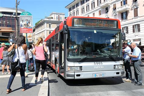 Capodanno 2016 Roma Gli Autisti Atac Marcano Visita Giornalettismo